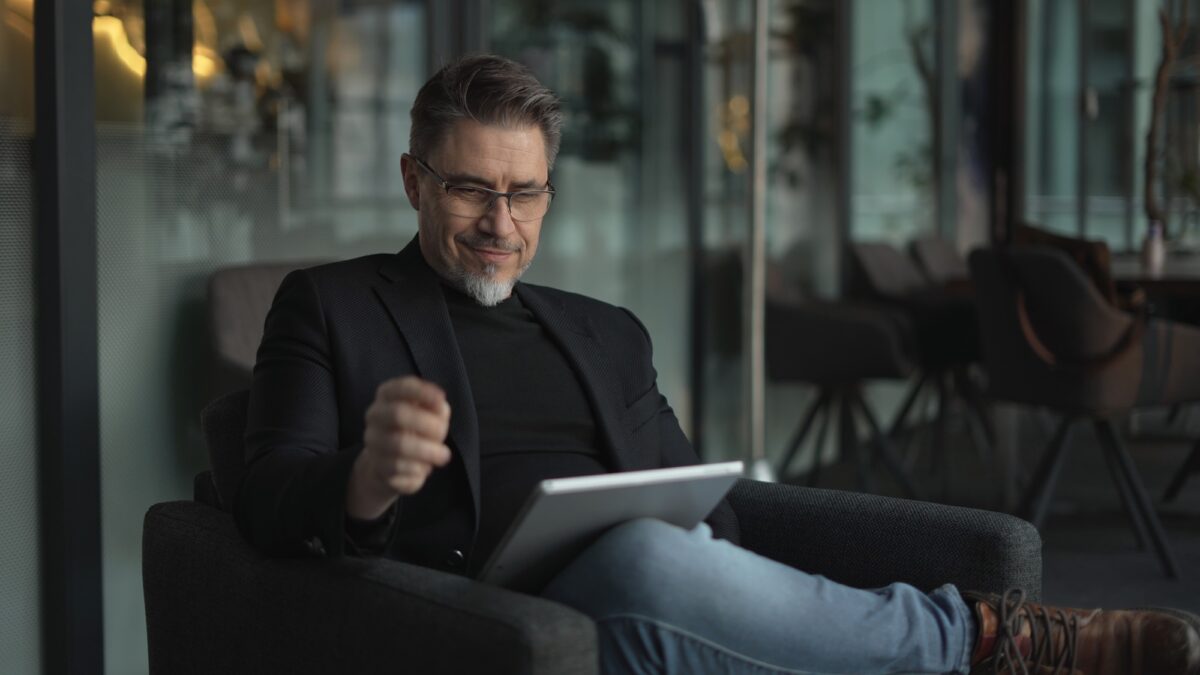 15 Magazine Distribution Services [Digital & Print] | eMagazines